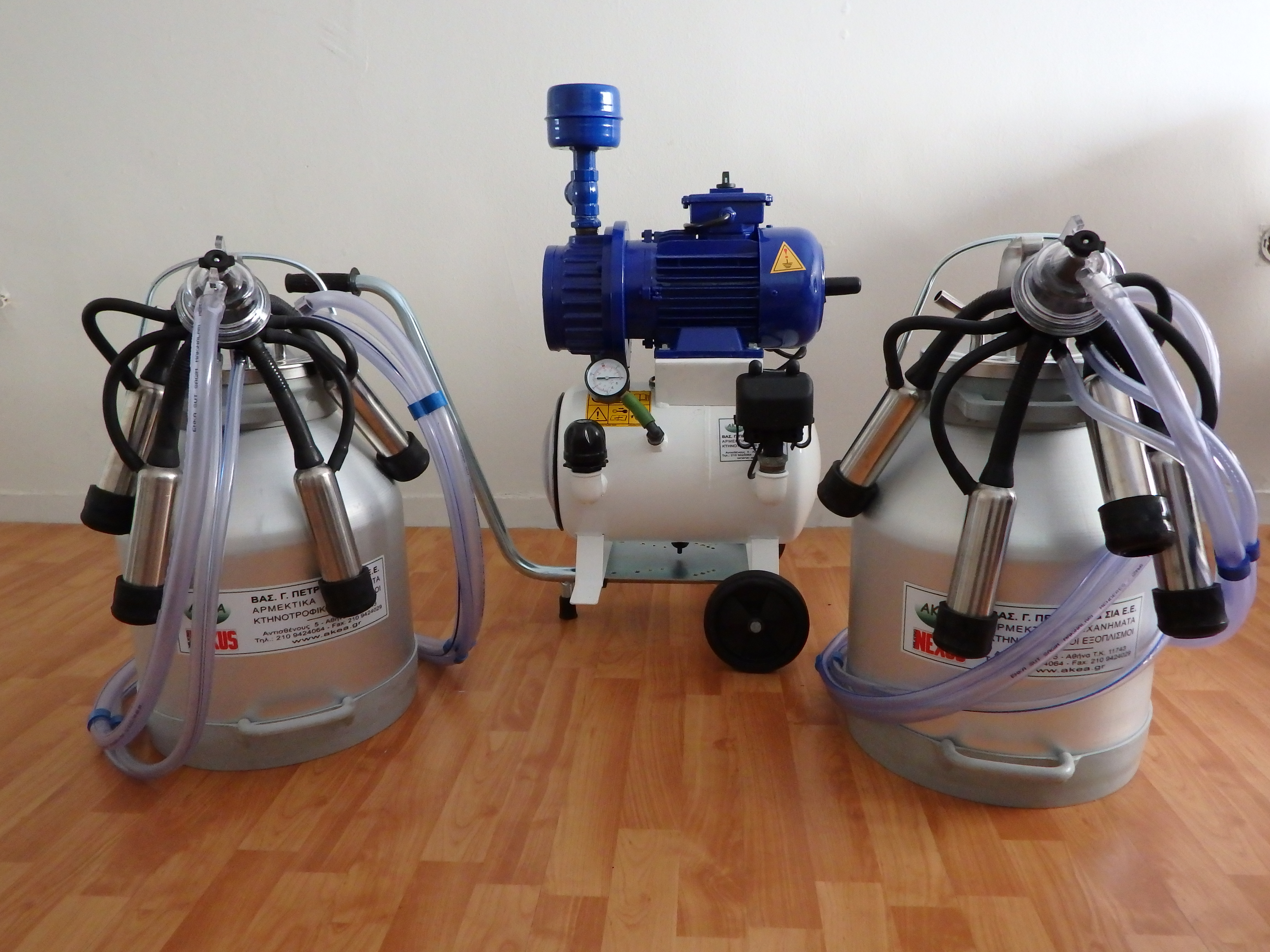 Φορητό αρμεκτήριο 2 αγελάδων με ηλεκτρονικό παλμοδότη MBD-14 τροχήλατο ...